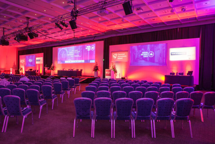 5 Tech Tips to Improve Your Boardroom Setup - Green Business Only