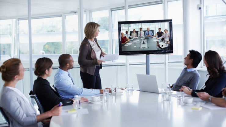 5 Tech Tips to Improve Your Boardroom Setup - Green Business Only